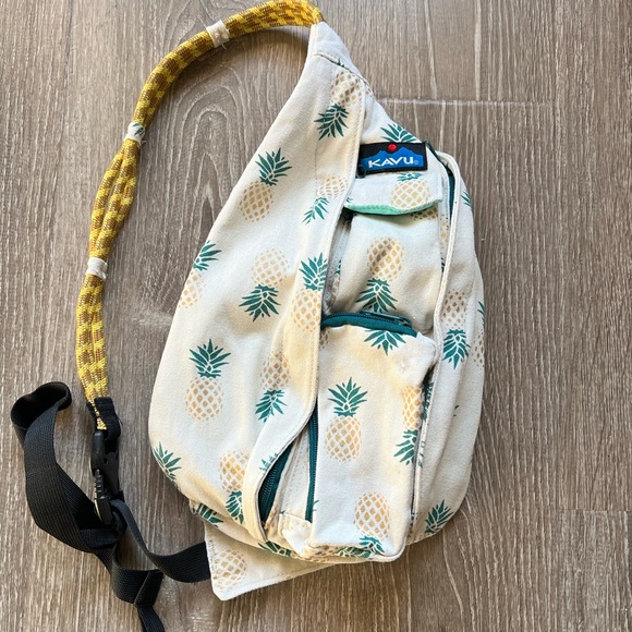 Kavu | Bags | Kavu Original Rope Sling Bag Pineapple Print | Poshmark